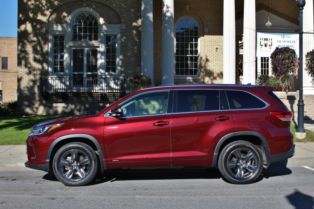 Unsurpassed: 2017 Toyota Highlander Limited Platinum – Limited Slip Blog